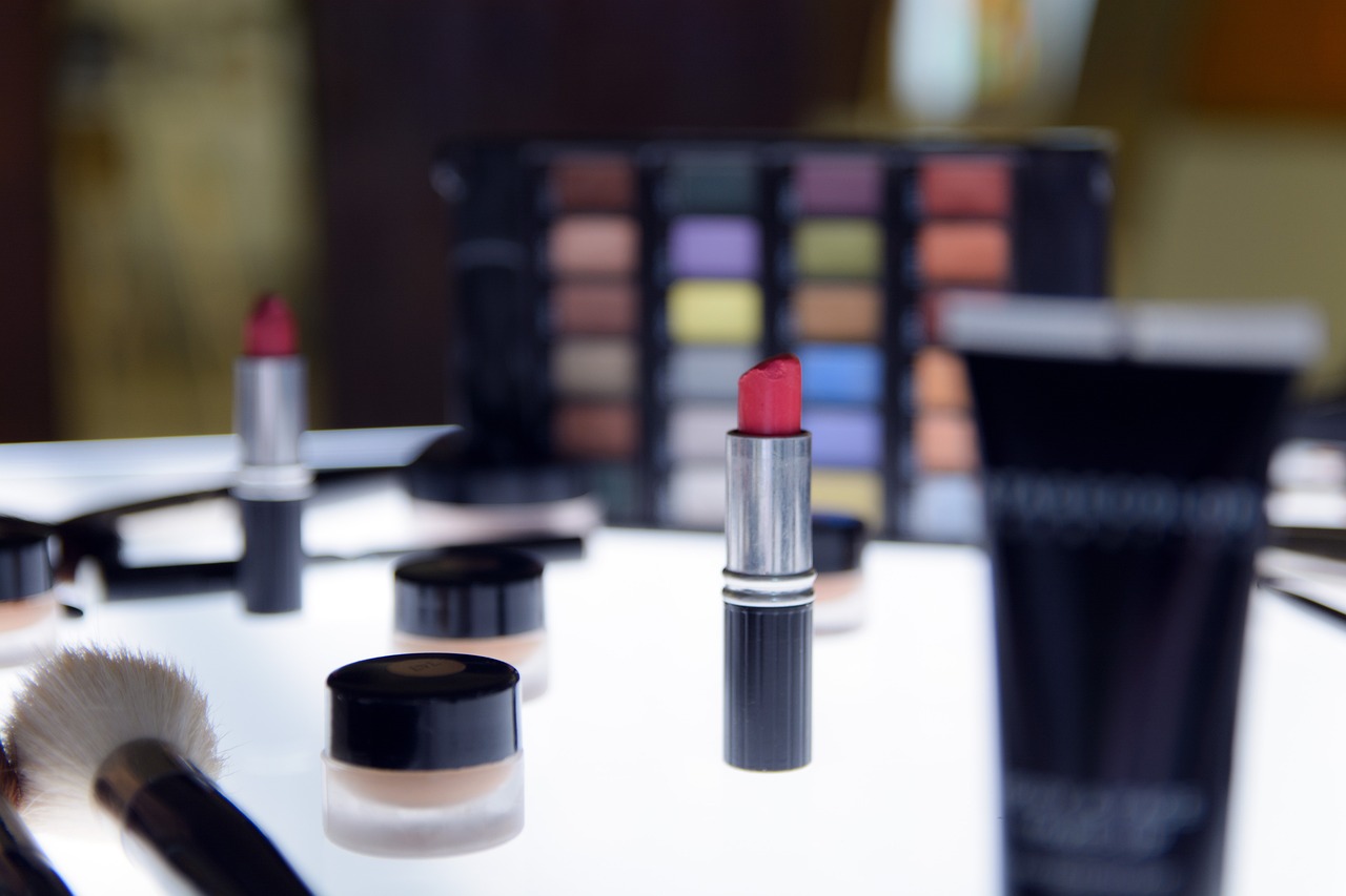 La révolution des cosmétiques : innovations et tendances pour la femme ...